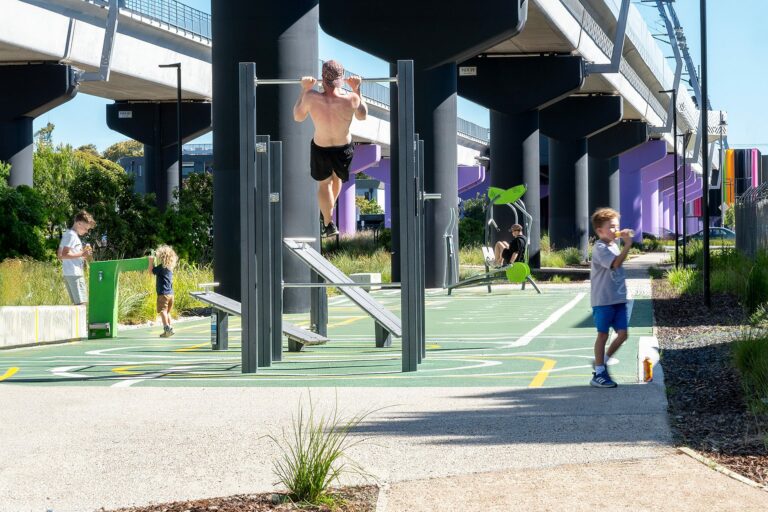 Preston Level Crossing Removal Project — Tract