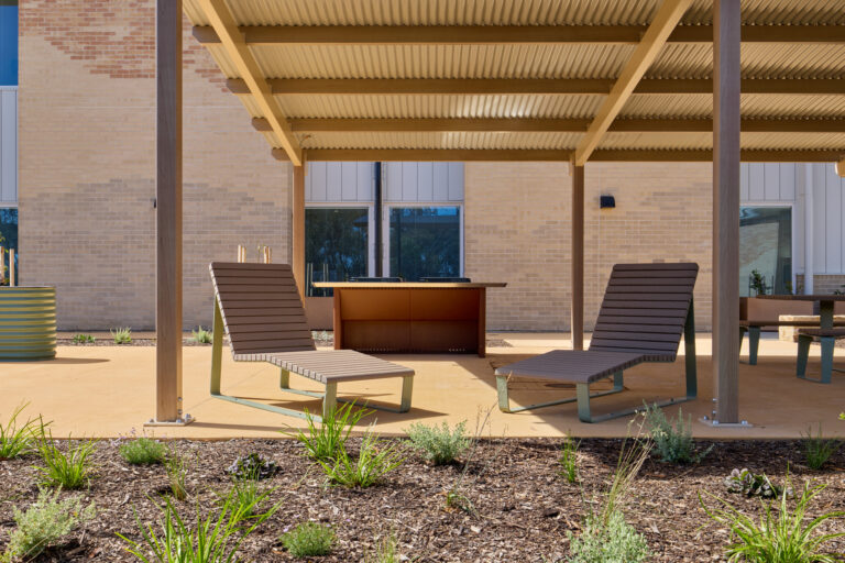 Noarlunga Hospital Mental Health Unit — Tract